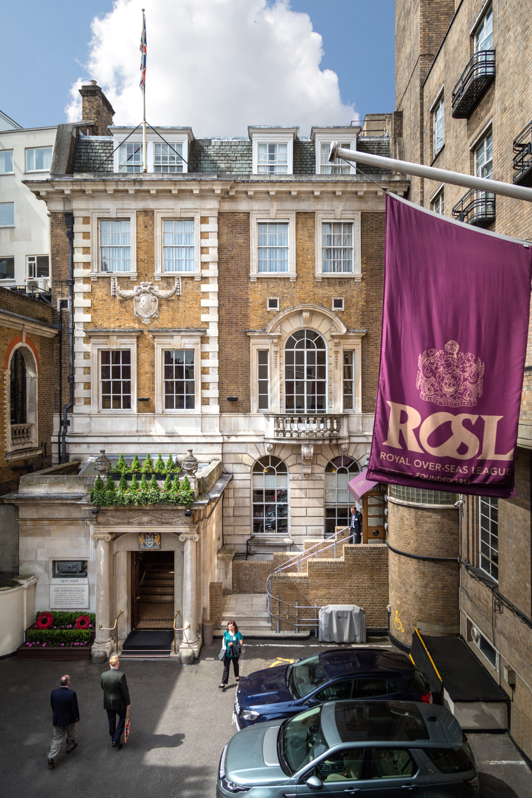 Join the Club for the Summer! - The Royal Oak Foundation