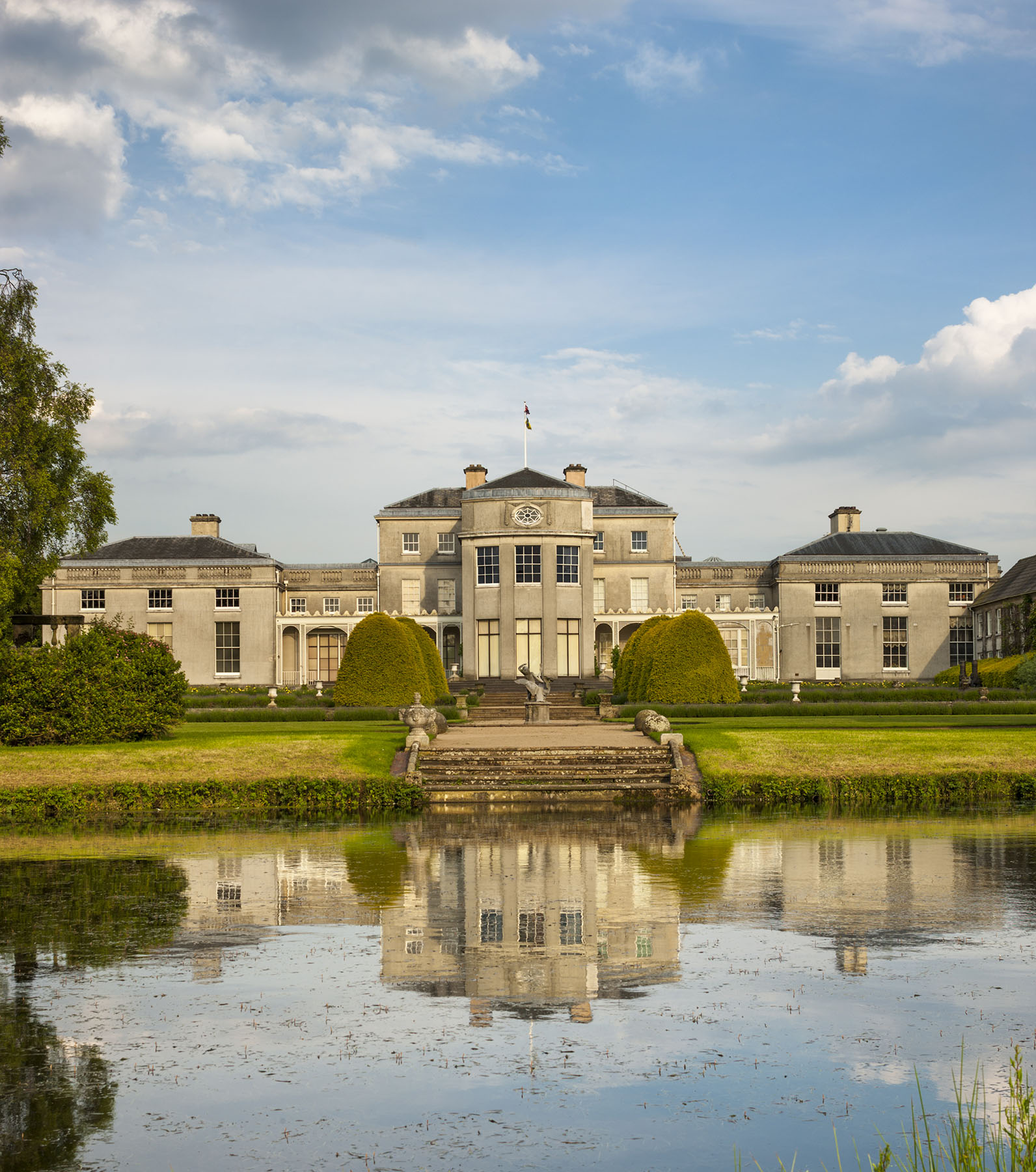 LIVE - Noble Ambition - The Royal Oak Foundation